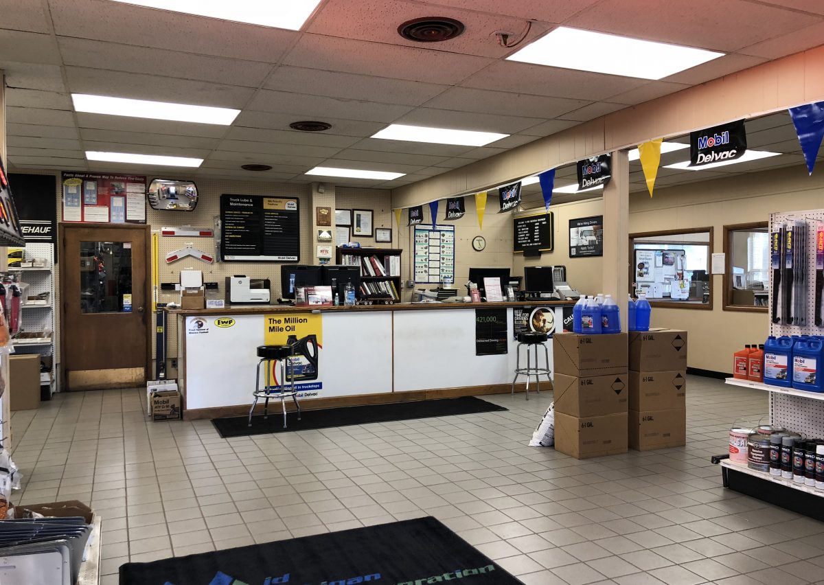 See What Career Opportunities We Offer | Mid-Michigan Equipment